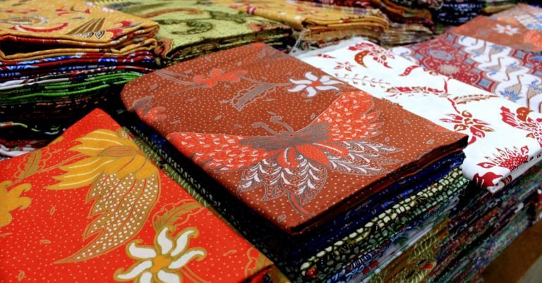 10 Best Indonesia Souvenirs & Gifts | Authentic Indonesia Blog