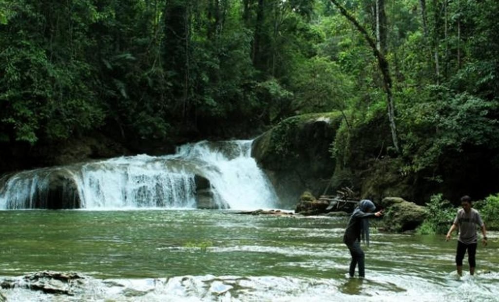 10 Things To Do in Buton Island | Authentic Indonesia Blog