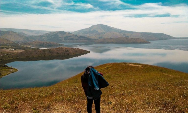 10 Recommended Tourist Attractions in Samosir Island | Authentic ...