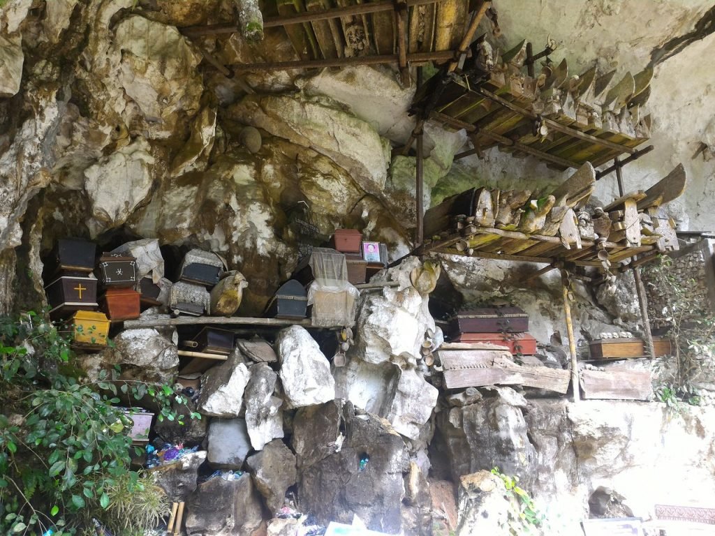 5 Sacred and Unique Funeral Traditions in Toraja | Authentic Indonesia Blog