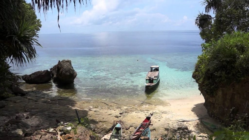 9 Beautiful Underwater Destinations in Indonesia | Authentic Indonesia Blog