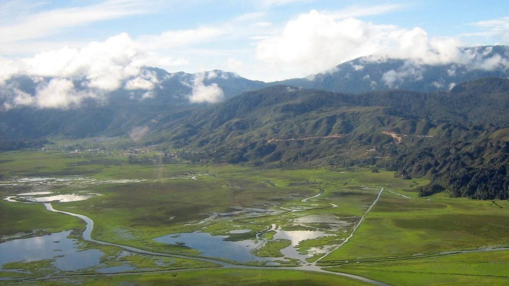 6 Amazing Places to Visit in Papua Province | Authentic Indonesia