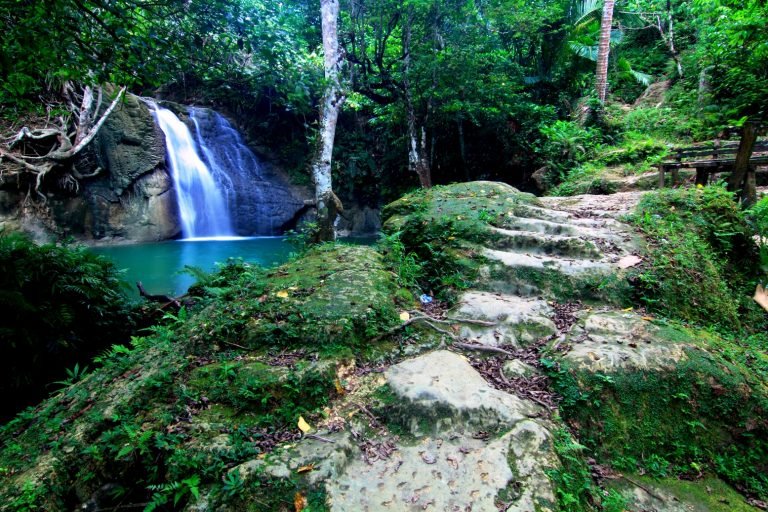 6 Amazing Places to Visit in Papua Province | Authentic Indonesia