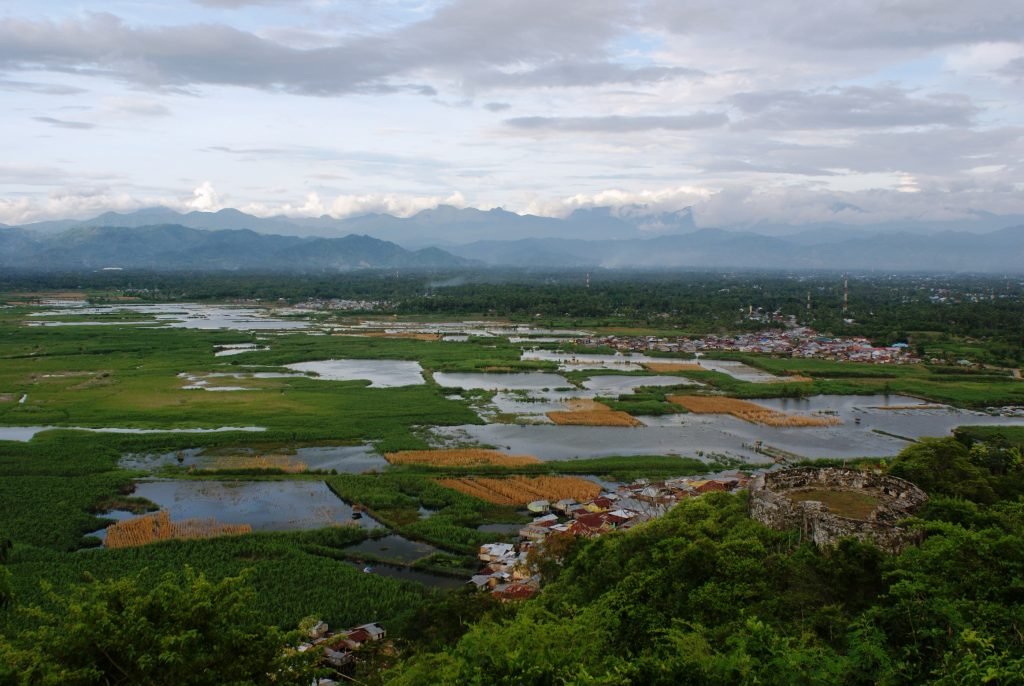 Gorontalo Limboto Lake Panorama | Authentic Indonesia Blog
