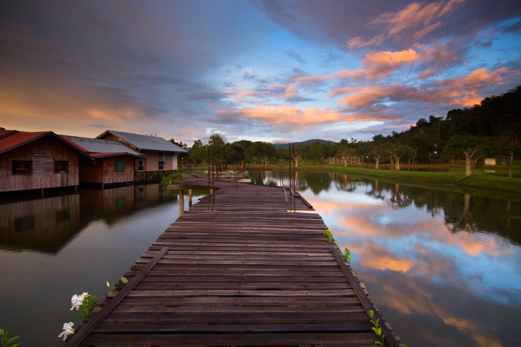 Beautiful Seasonal Lake at Sentarum Lake National Park | Authentic ...