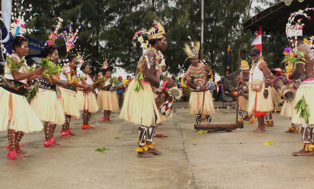 Asmat Tribe, An Incarnation of the God in Papua | Authentic Indonesia Blog