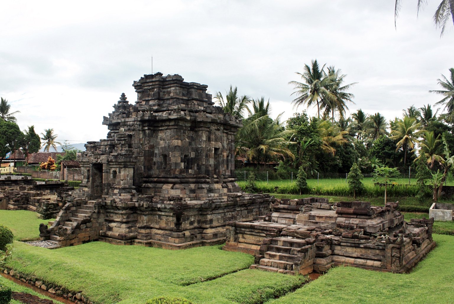 5 Temple Attractions Near Borobudur in Central Java | Authentic Indonesia
